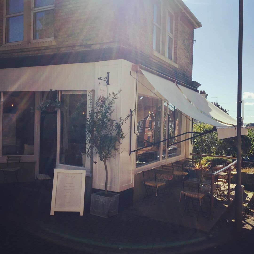 Best Coffee Shops Poole: 14 Local Cafés Near Bournemouth